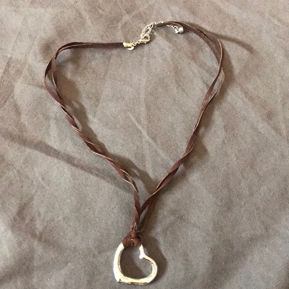 Jewelry | Cute Silver Heart Necklace | Poshmark